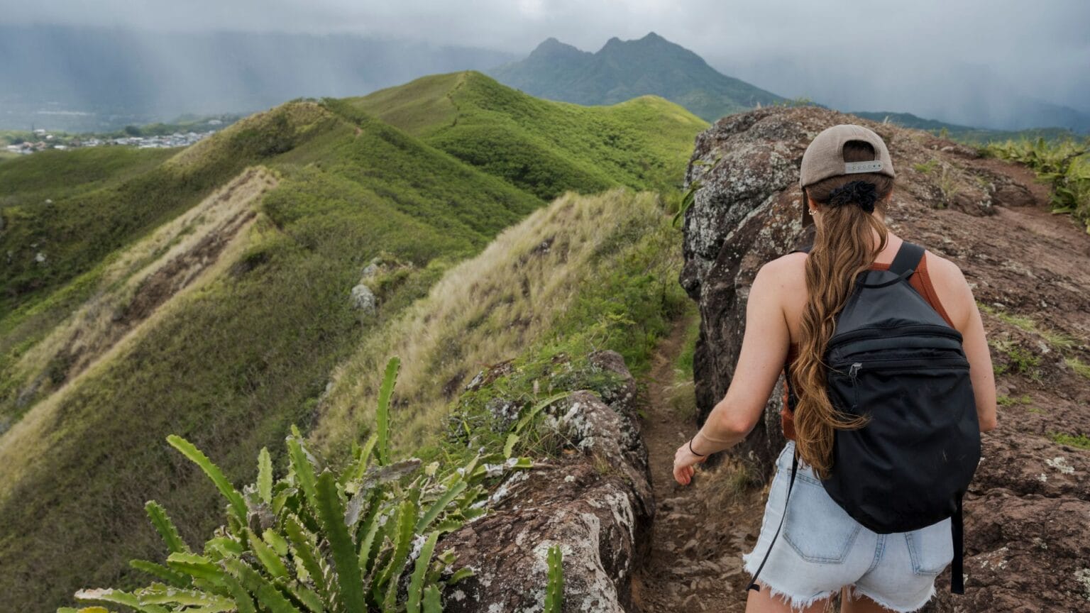 Experience Hawaii with the Best Oahu Hiking Tours - Real Hawaii Tours
