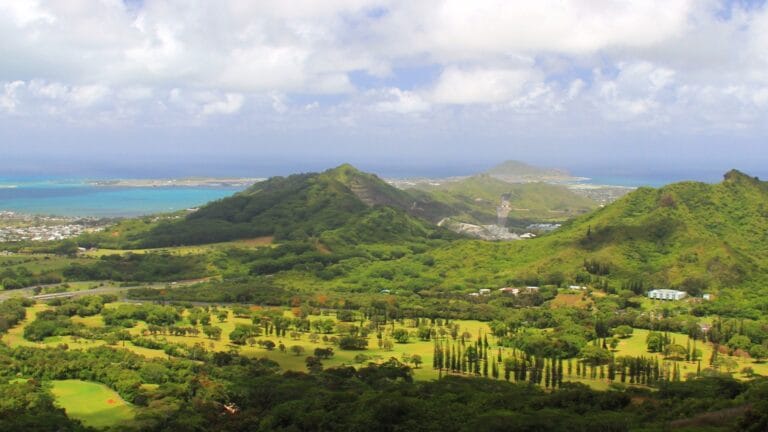 Discovering Paradise: What is the Windward Side of Oahu? - Real Hawaii ...